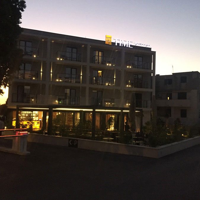 Hrvatska - Polythrona